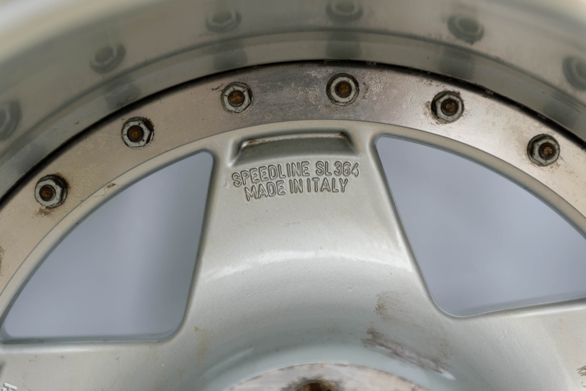 FERRARI F40 - ORIGINAL WHEELS AND TYRES for sale by auction in , United ...