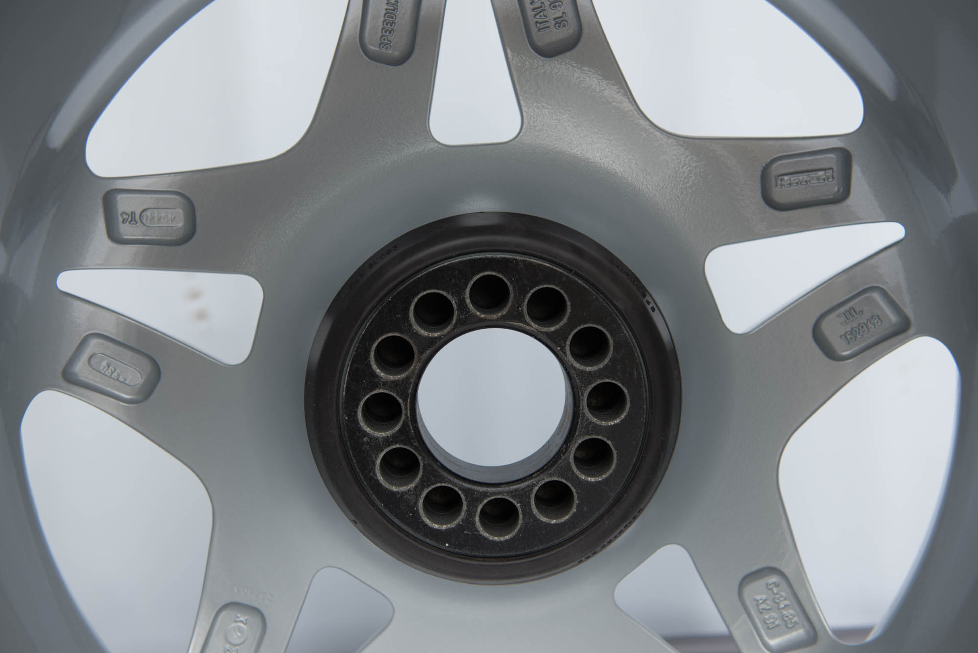 FERRARI F50 - SET OF NEW MAGNESIUM ALLOY WHEELS