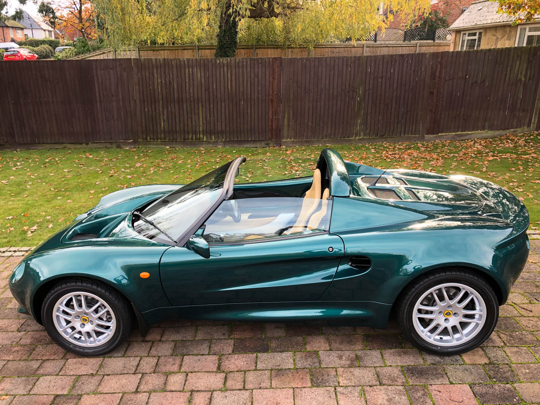 2000 LOTUS ELISE S1 for sale by auction in Leatherhead, United Kingdom