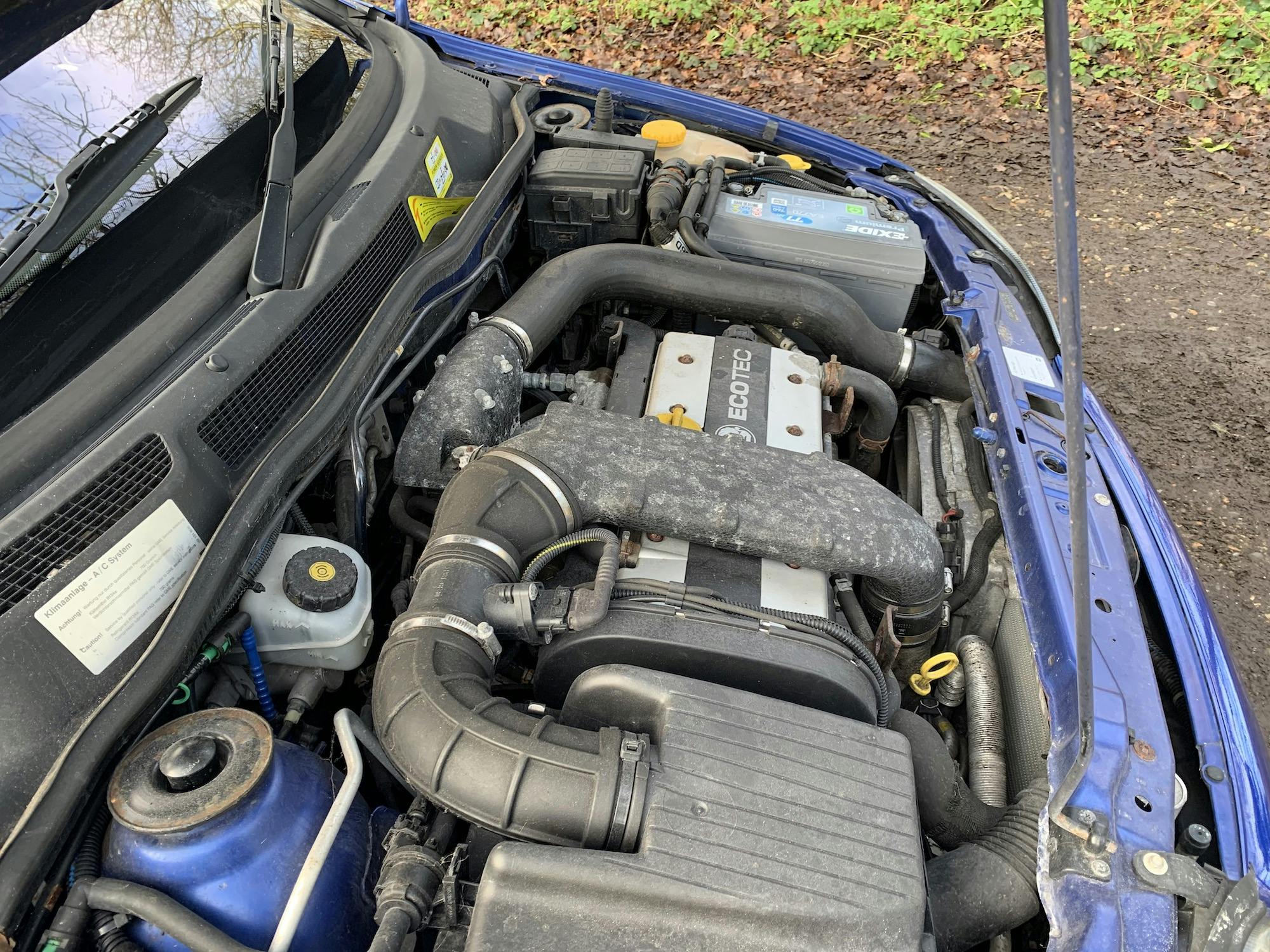 2002 VAUXHALL ASTRA COUPE 888