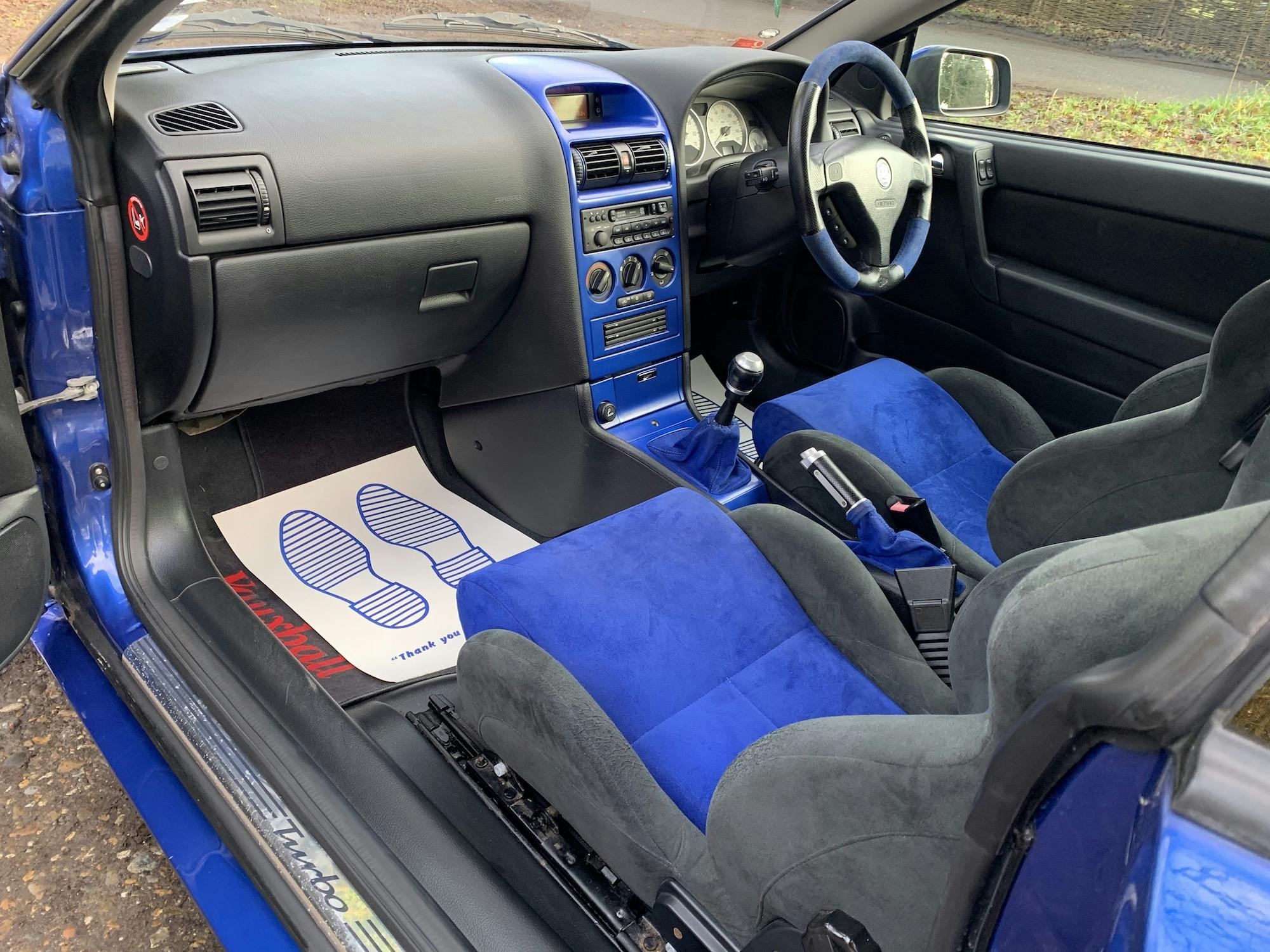 2002 VAUXHALL ASTRA COUPE 888