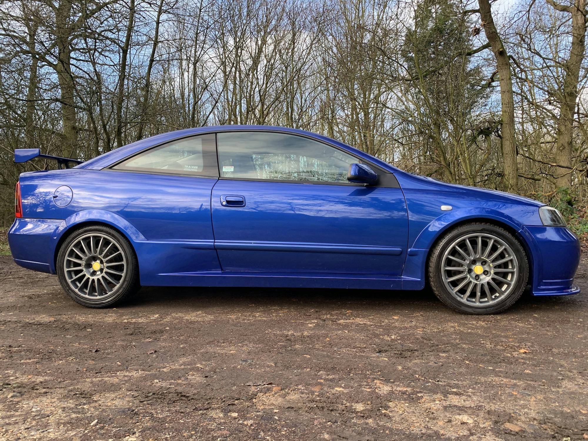 2002 VAUXHALL ASTRA COUPE 888