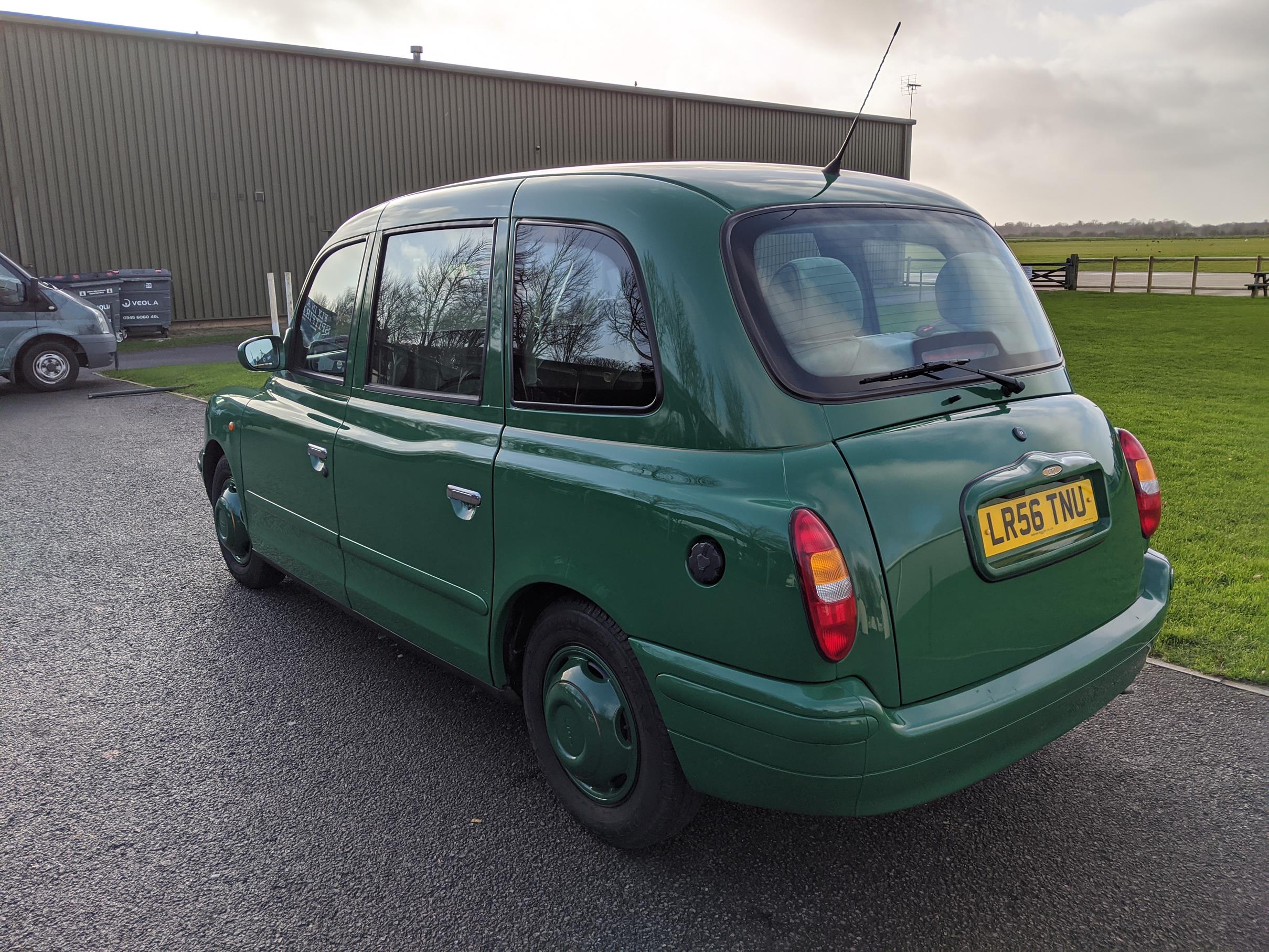 2006 LTI TXII - BESPOKE LONDON TAXI
