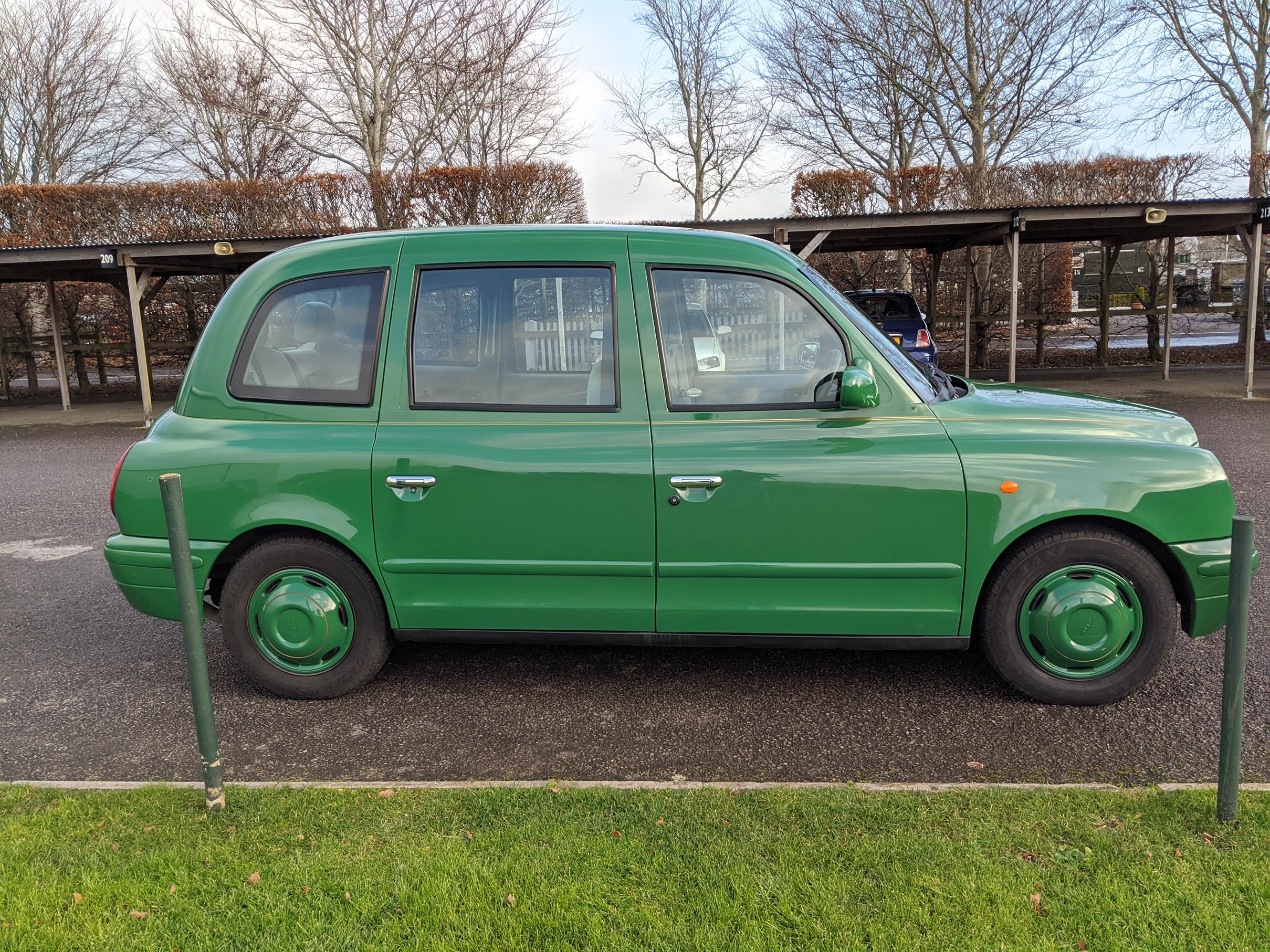 2006 LTI TXII - BESPOKE LONDON TAXI